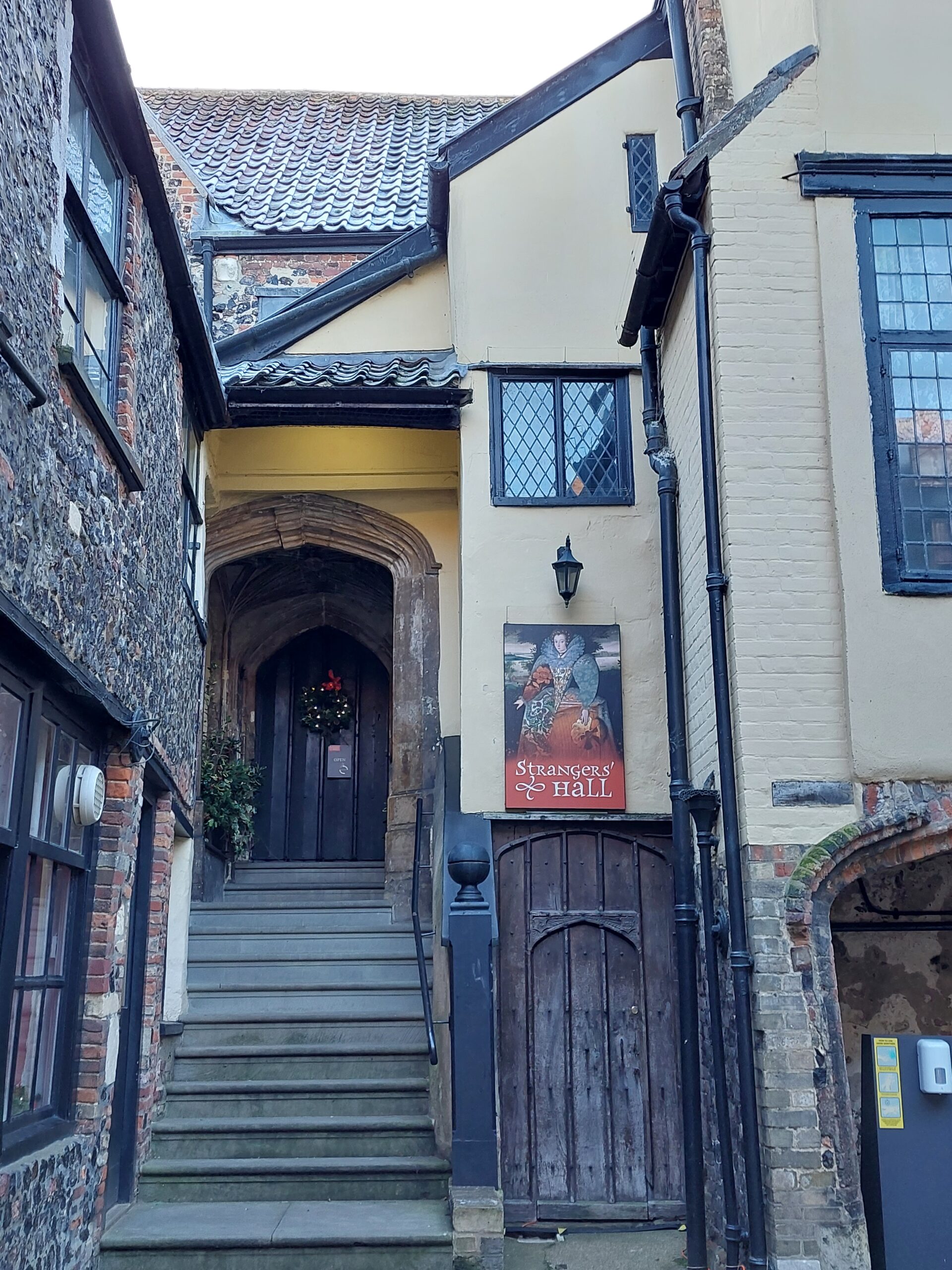 Strangers, Refugees and the Making of Norwich - The Shoebox Experiences